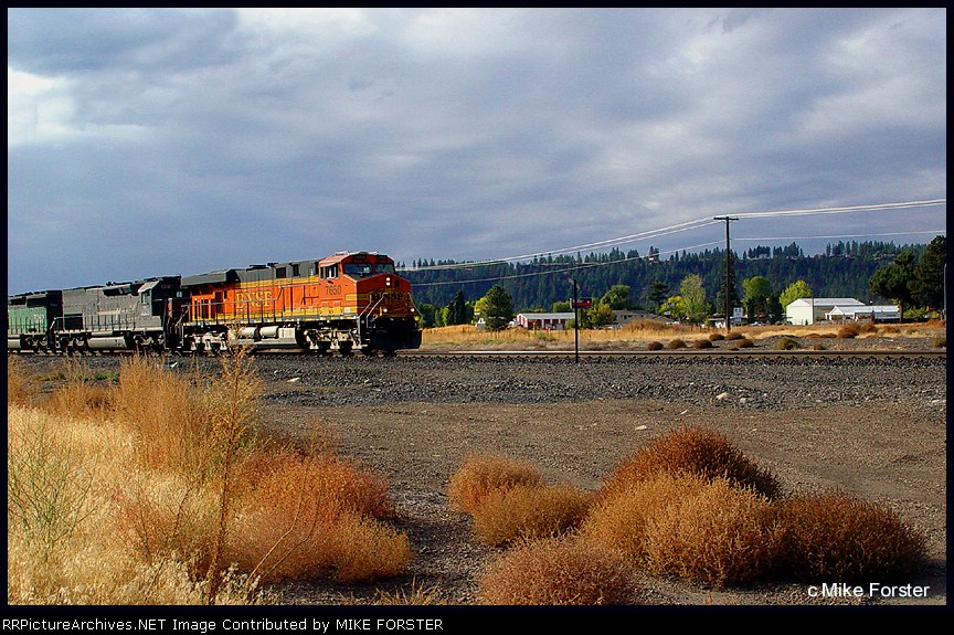 BNSF 7650